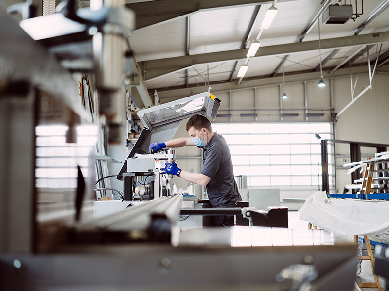 Was macht eigentlich ein Produktionsmitarbeiter bei STADUR? | Stadur